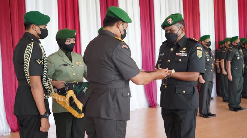 Kolonel Inf Marsal Denny Resmi Jabat Komandan Kodim 0415 Jambi ... Kolonel Inf Marsal Denny Resmi Jabat Komandan Kodim 0415 Jambi ...